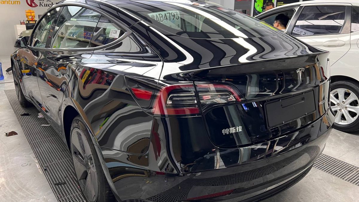 Tesla car paint protection film construction effect - WooMagicar